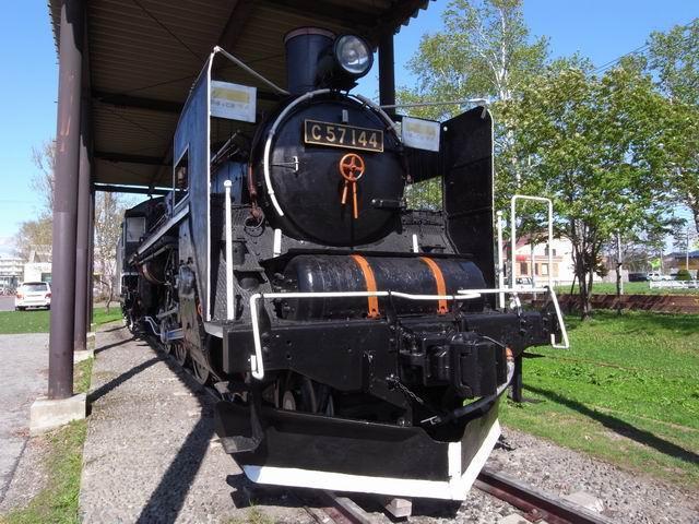 C57144・D5147：岩見沢市みなみ公園: コバQのデジカメ歩き