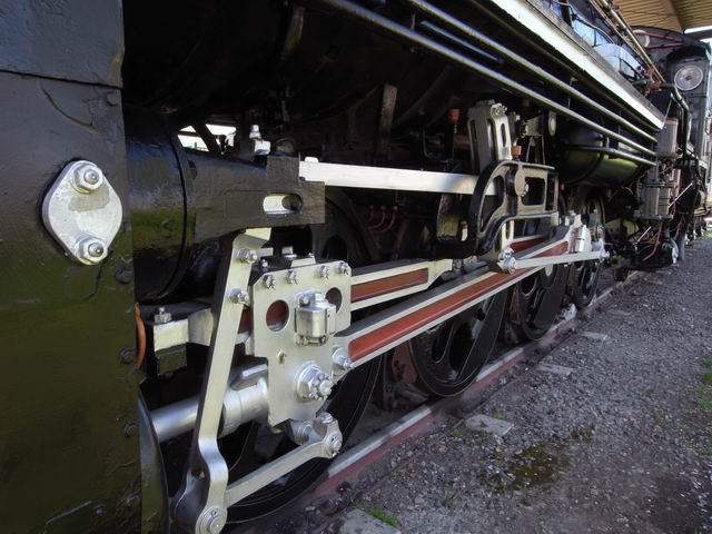 C57144・D5147：岩見沢市みなみ公園: コバQのデジカメ歩き